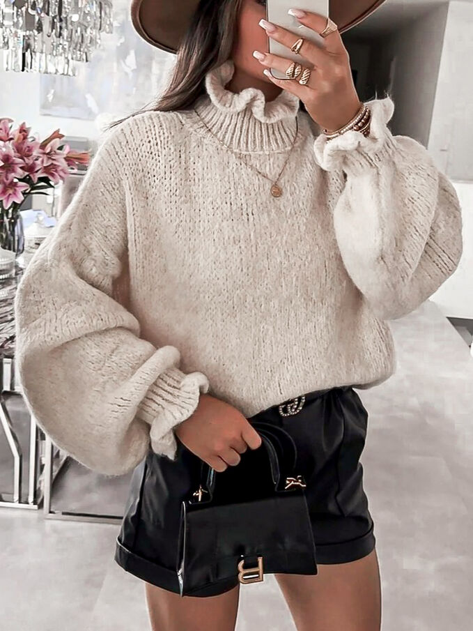 Elegantný oversized pulóver ADRIKA | Starstyle.cz