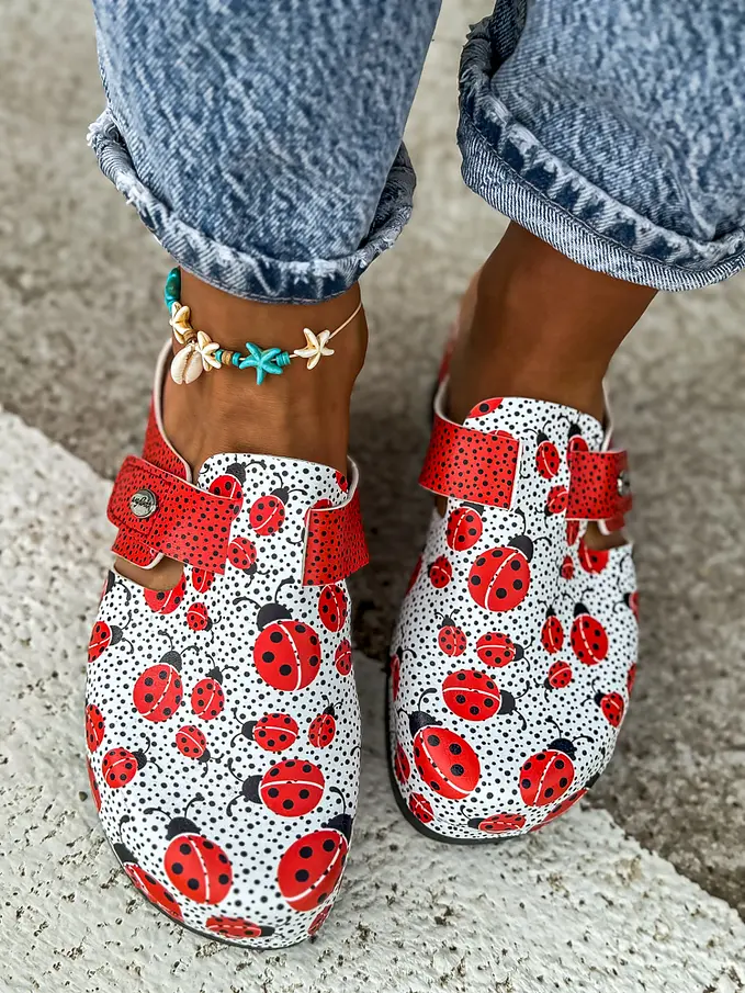 Vzorované zdravotnícke šľapky LADYBIRD+ | Starstyle.cz